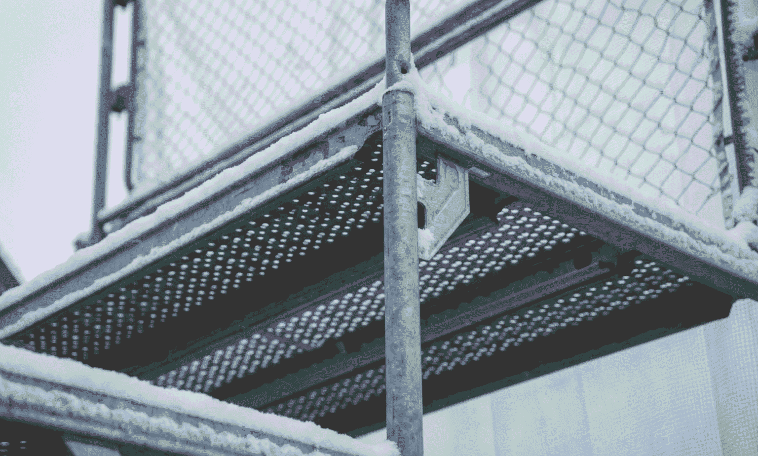 Construction Scaffolding Rentals & Installation Toronto | PEAK Scaffolding